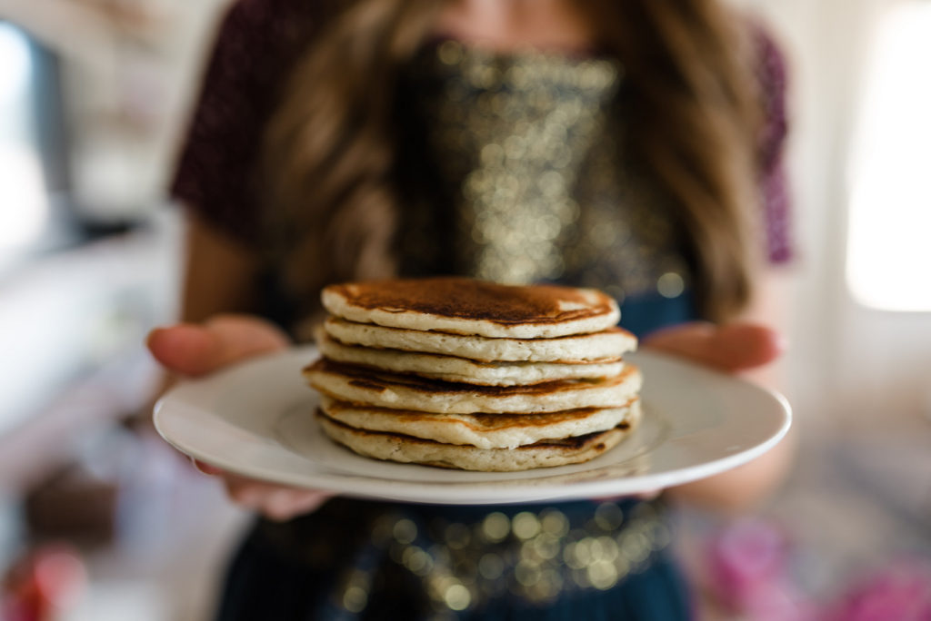 Spiced Cranberry Apple Syrup - Everyday Reading
