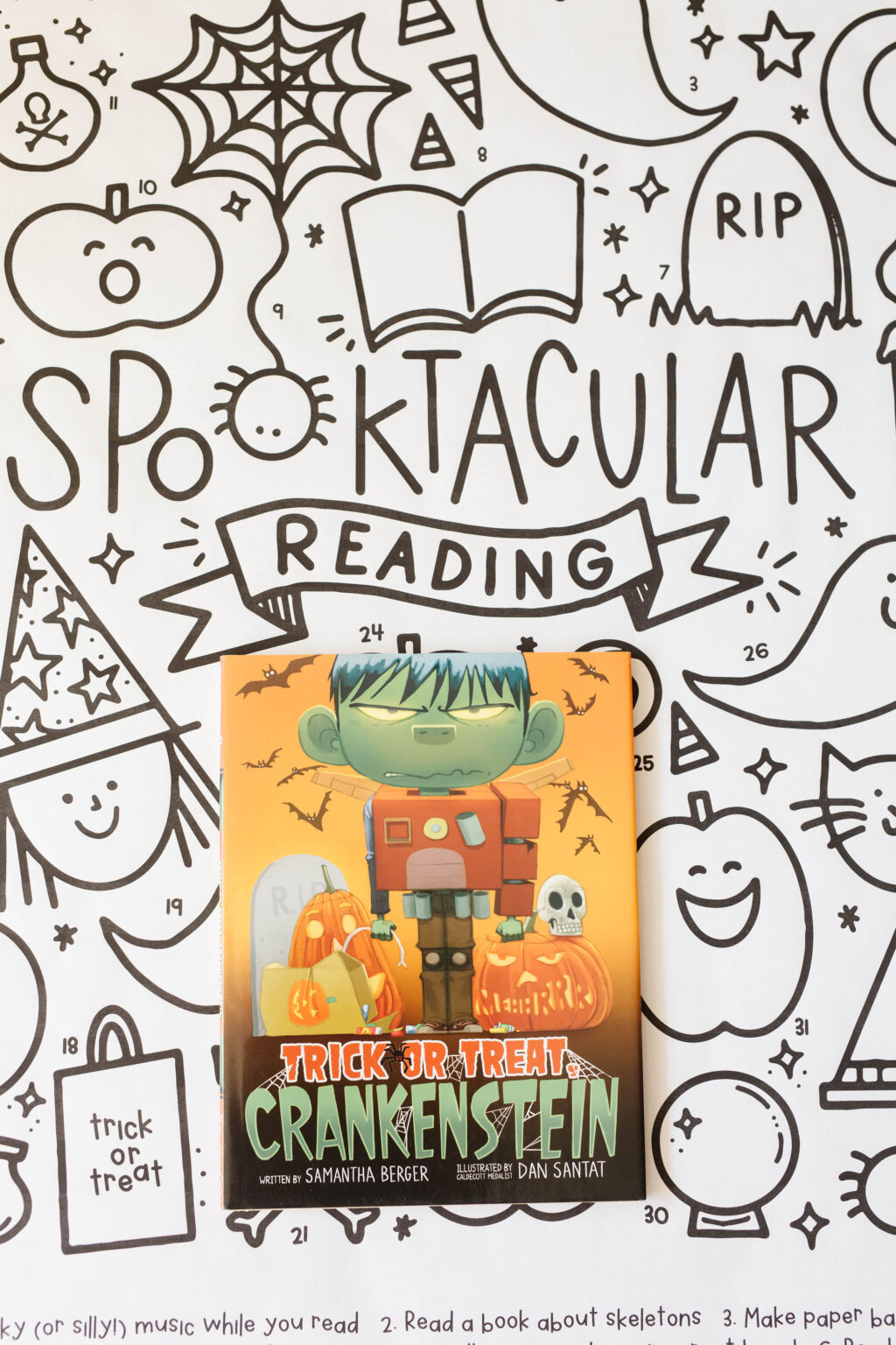 A Halloween Coloring Page Calendar - Everyday Reading