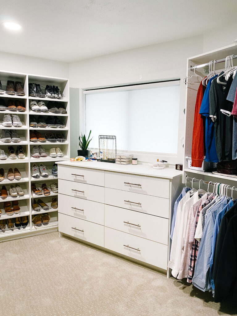 House Tour: Walk-In Closet - Everyday Reading