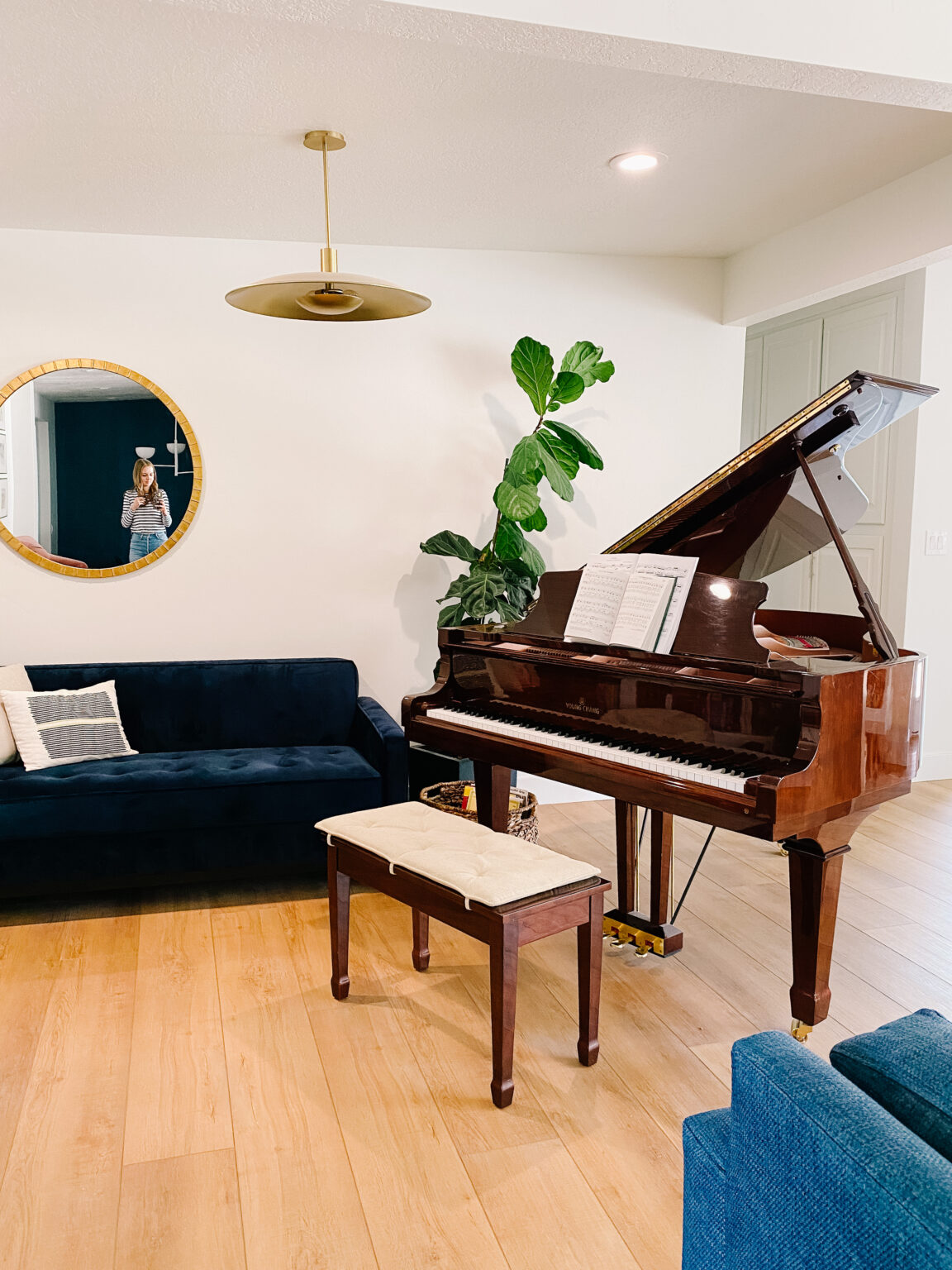 House Tour: Piano Nook - Everyday Reading