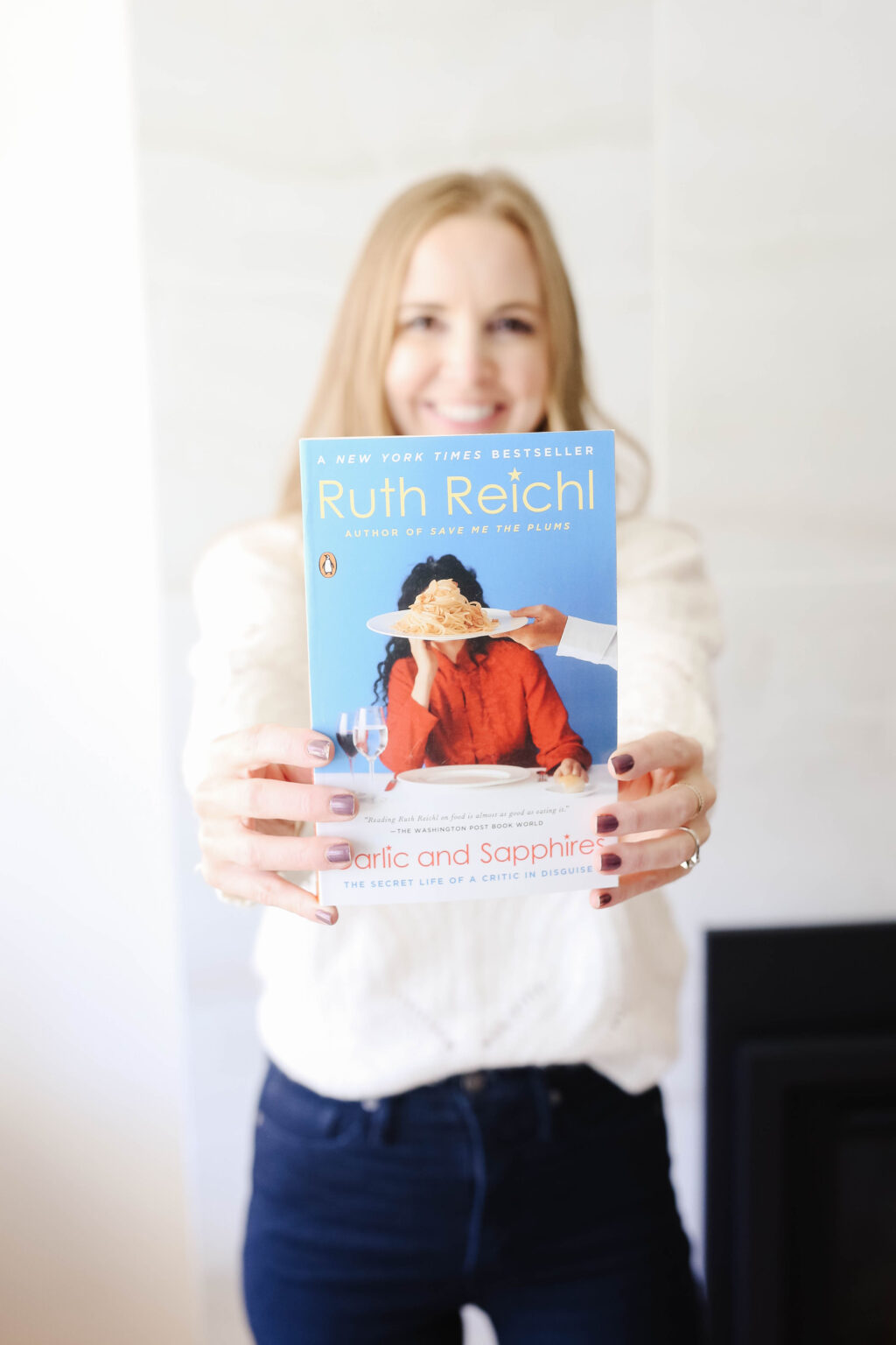 5 Books I'm Currently Reading (+ My Team's Picks!) - Everyday Reading