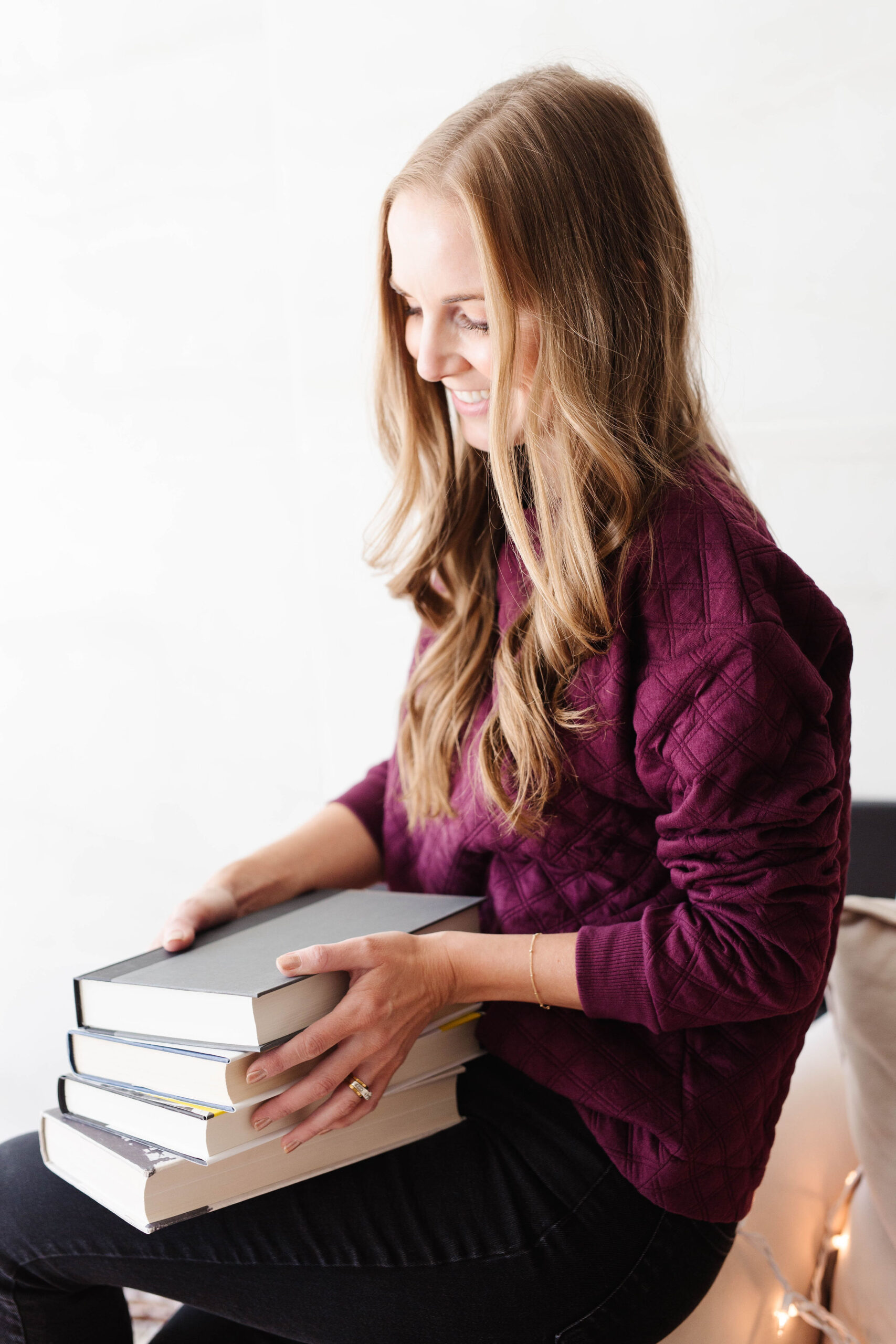 4 Books I'm Currently Reading (+ my team's picks!) - Everyday Reading